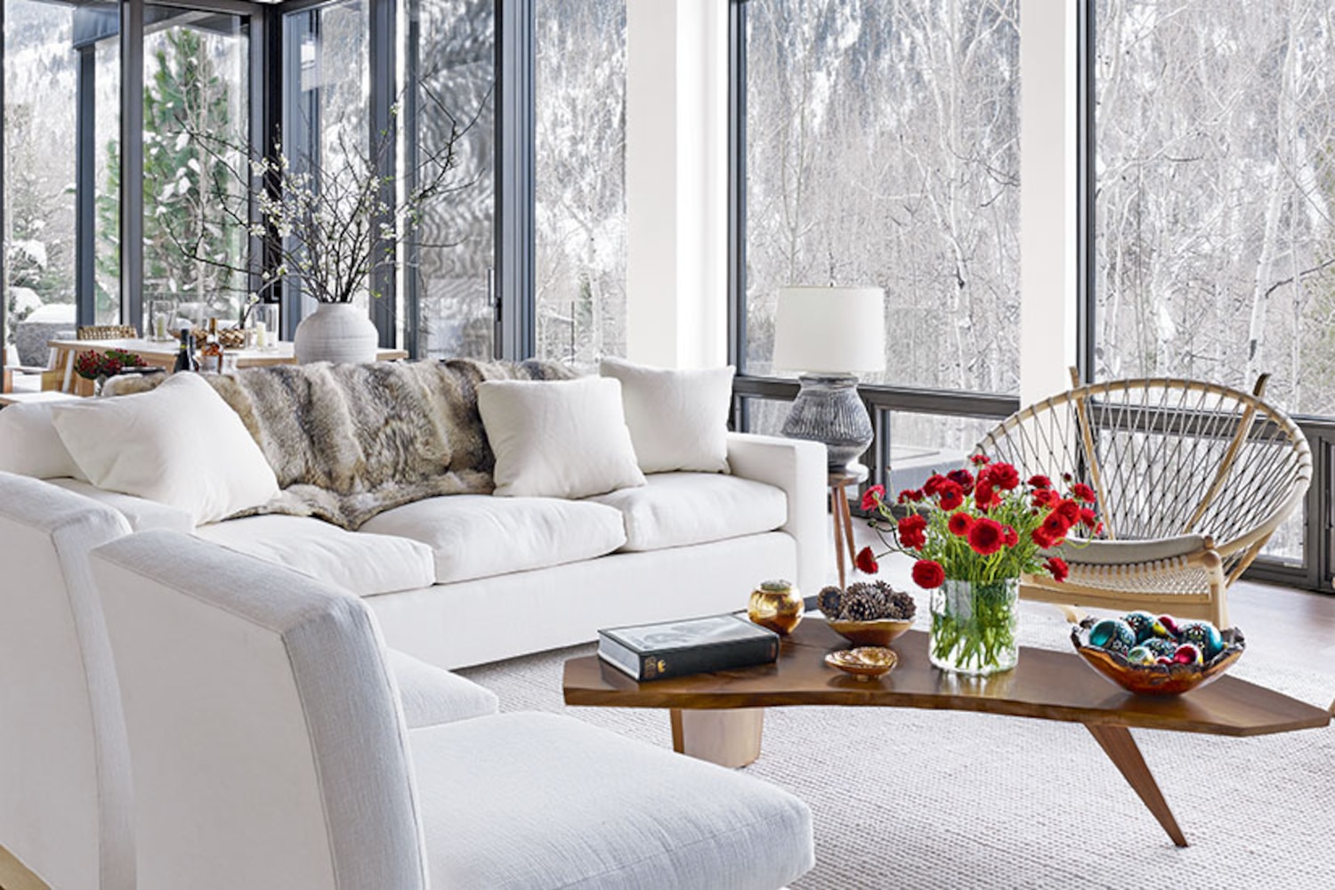9 ways to achieve a chic and natural holiday look | Style at Home