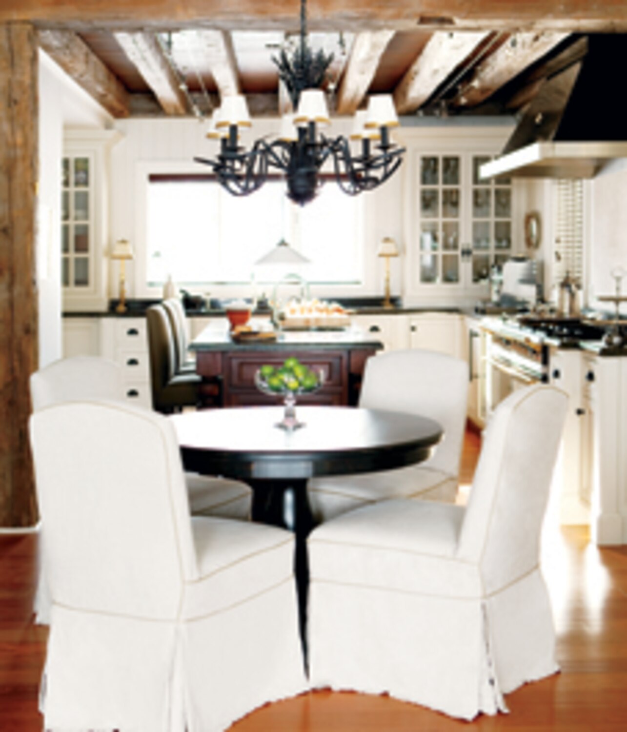 Interior: Elegant country home | Style at Home