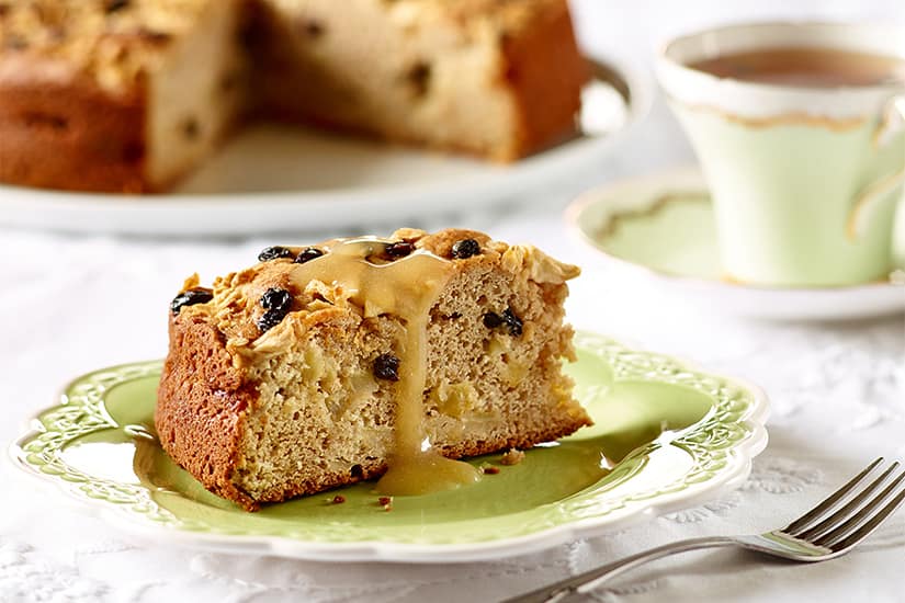 Recipe: Irish apple currant cake | Style at Home
