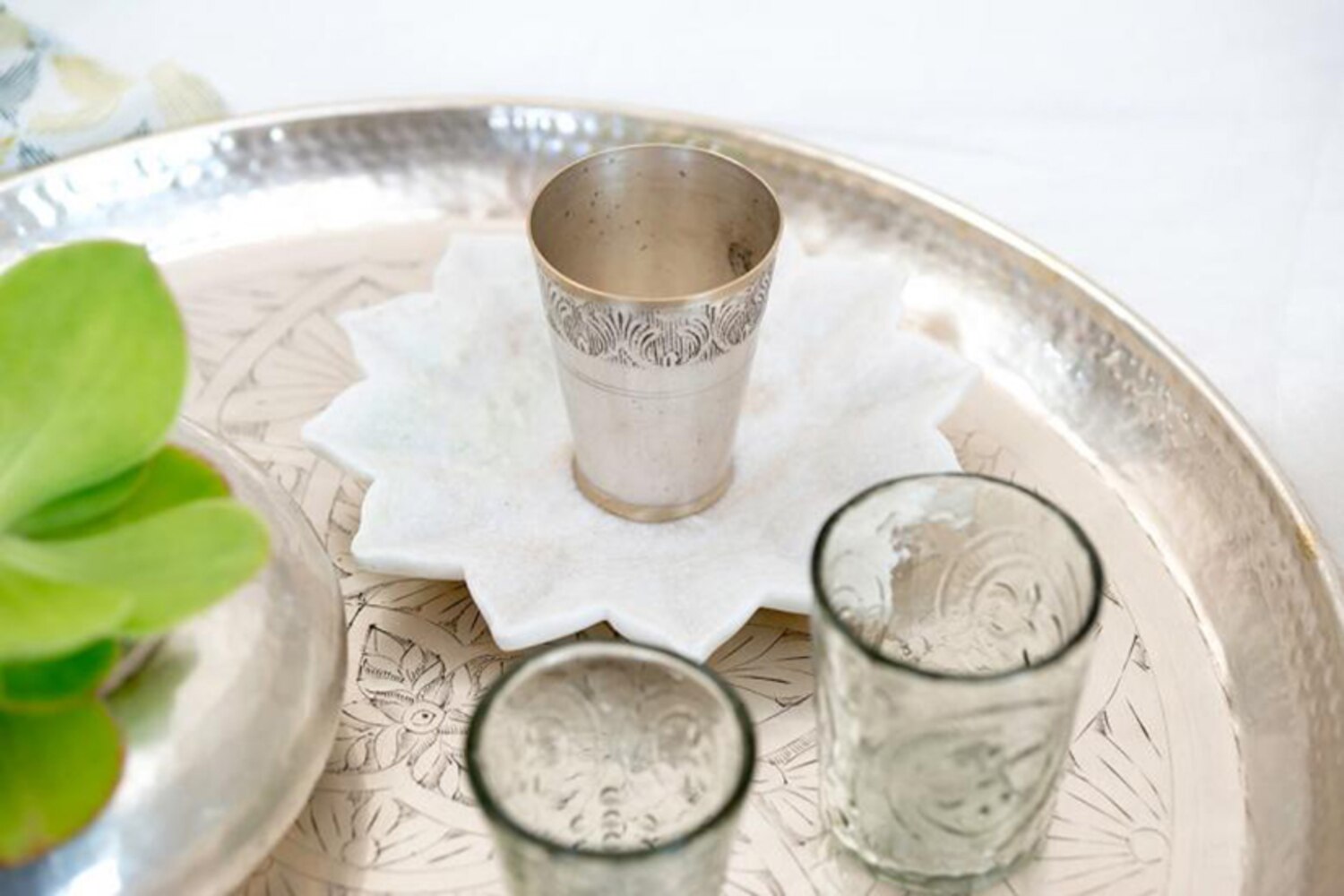 6 trendy serving trays that will make your party more chic | Style at Home
