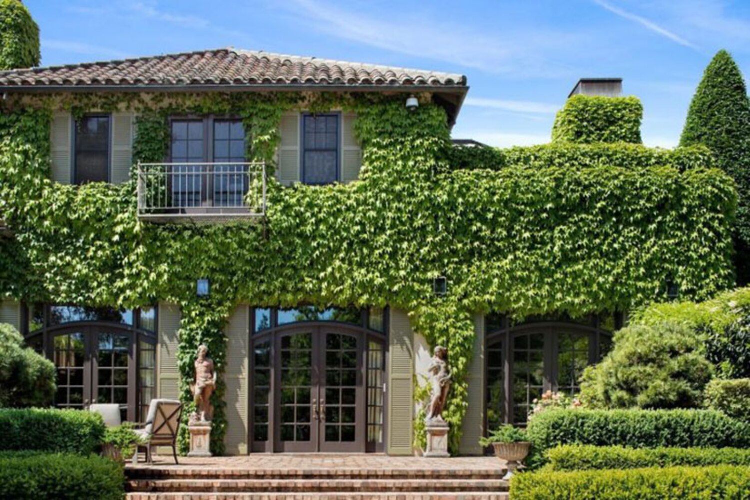 Michelle Pfeiffer is selling her San Francisco home for a cool $29.5M ...