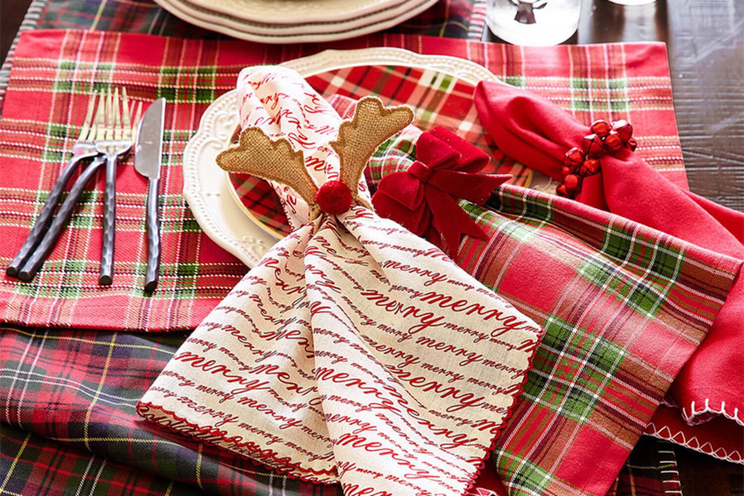 8 festive holiday tabletop ideas | Style at Home